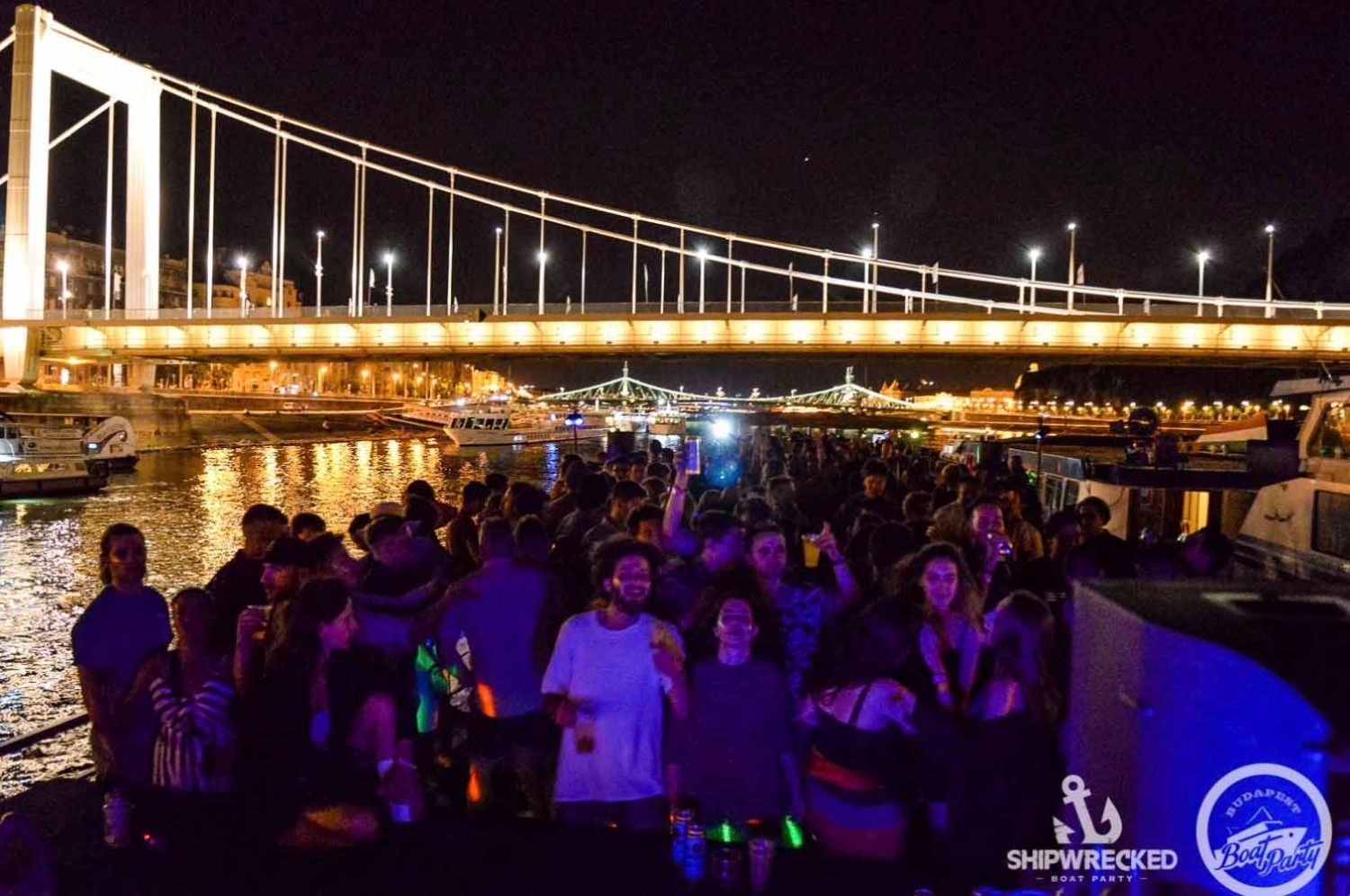 Les Party Boats de Budapest